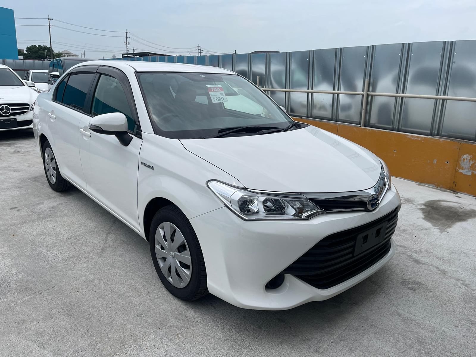 Toyota Axio Hybrid – 2015 – Auto Waves